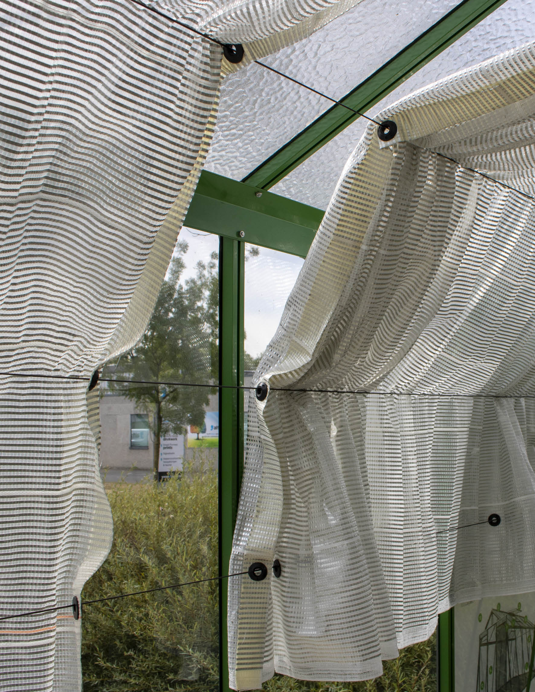 Quels accessoires avoir absolument pour sa serre ACD ? - Serres ACD ...